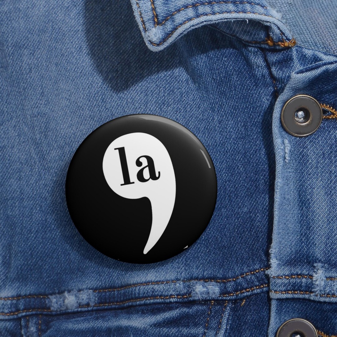 The Kamala Harris Campaign Button ,political Buttons,kamala Harris 2024 ...