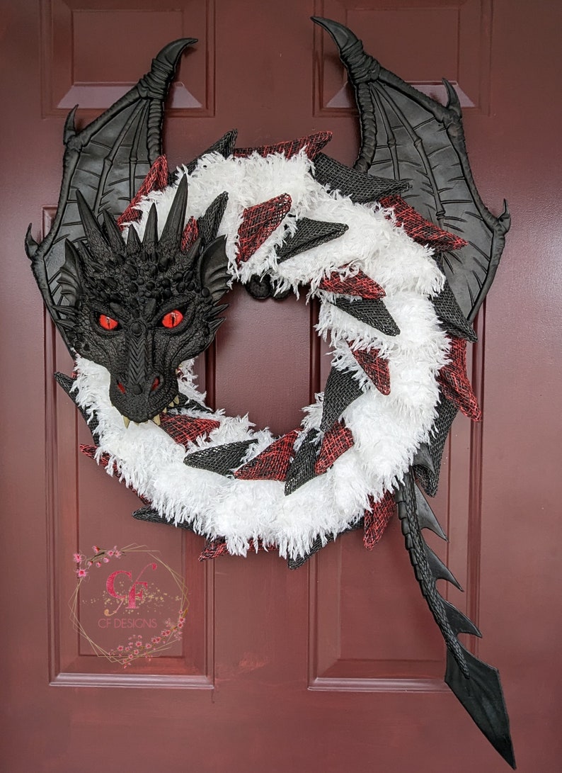 Black Dragon Wreath, Black Dragon, White Feather Tassel Wreath ...