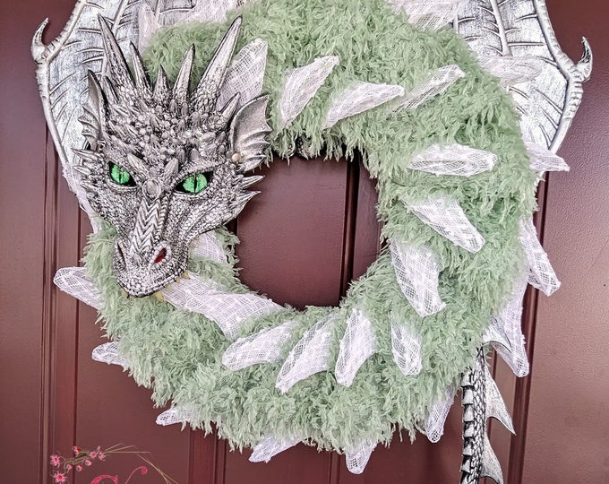 Dragon Wreath, Mystical Wreath, Welcome Wreath, Winter Dragon Wreath - Etsy