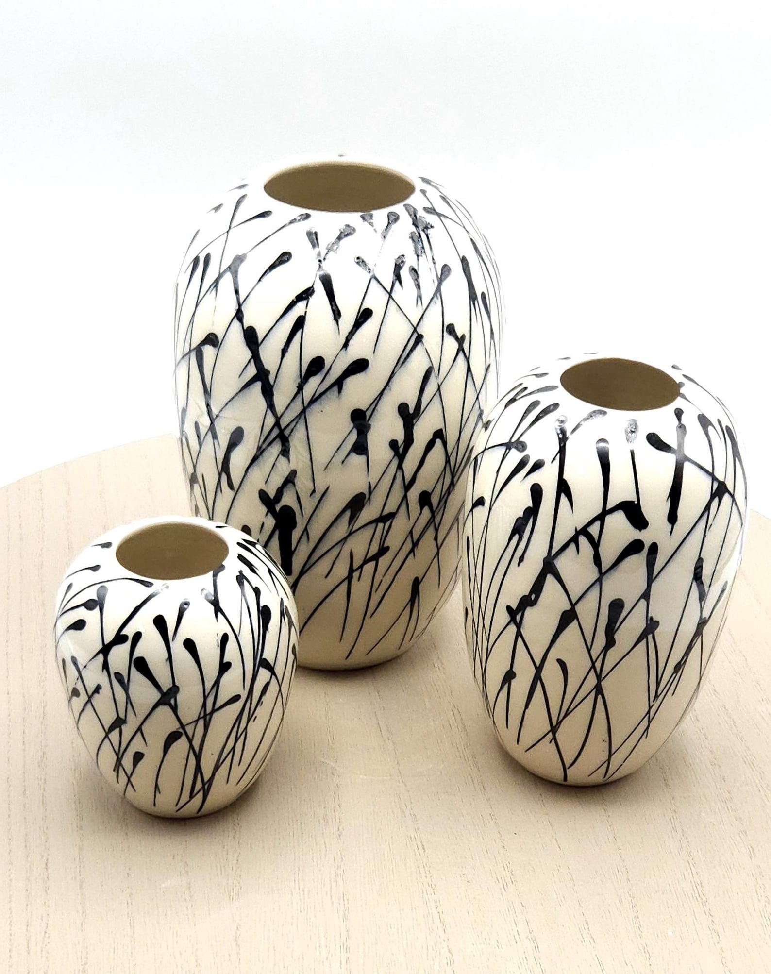 Modern Porcelain Vases //set of Three Vases - Etsy