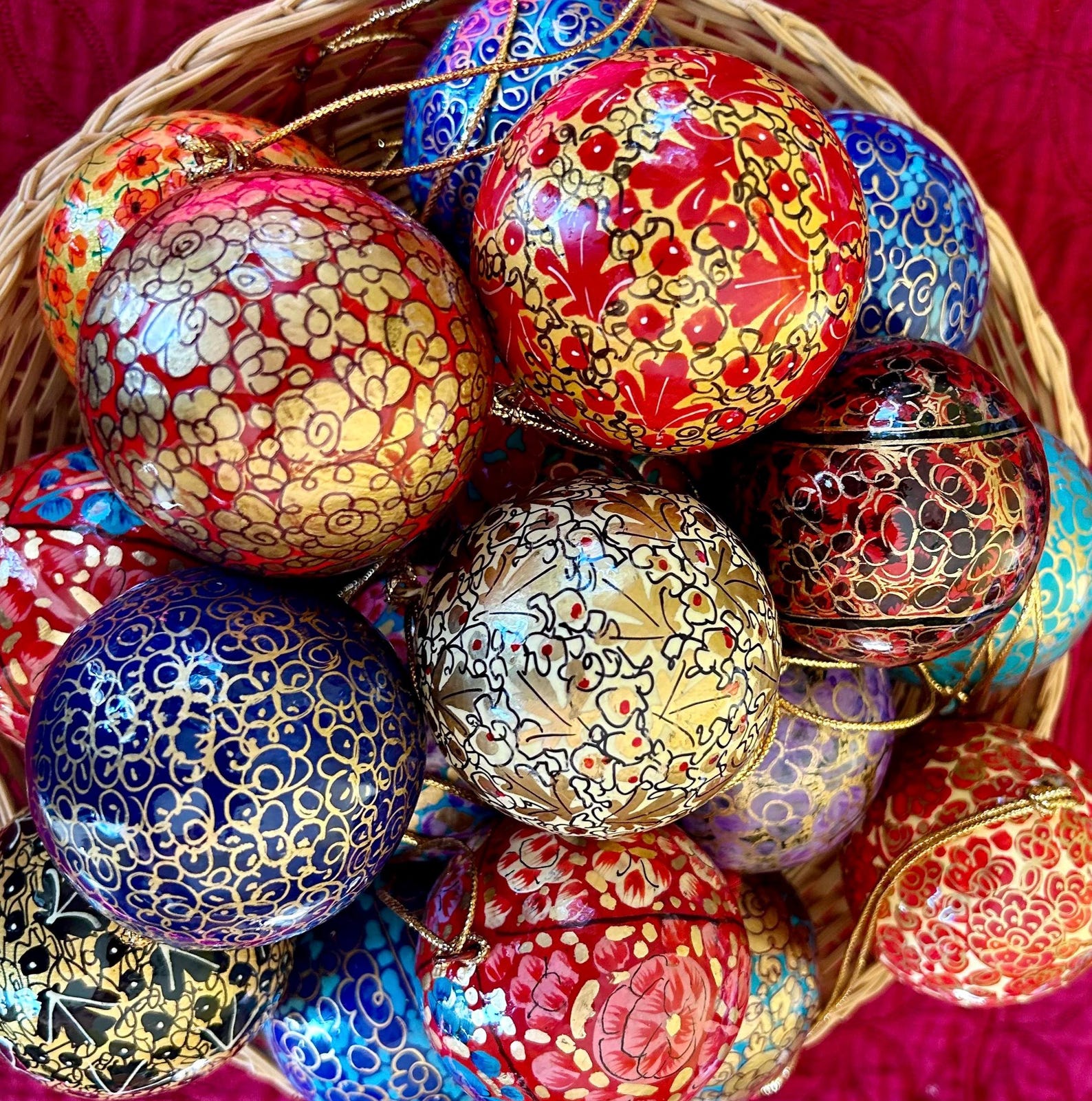 Assorted 2 Inch Handmade Papier-mache Ball Colorful Paper Mache ...