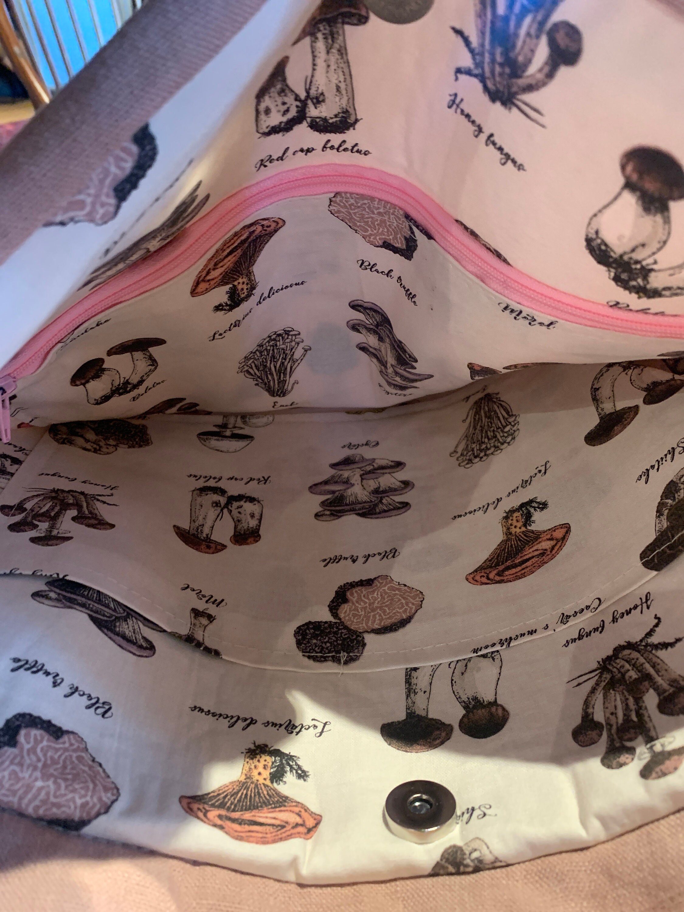 Toad Stool Purse - Etsy