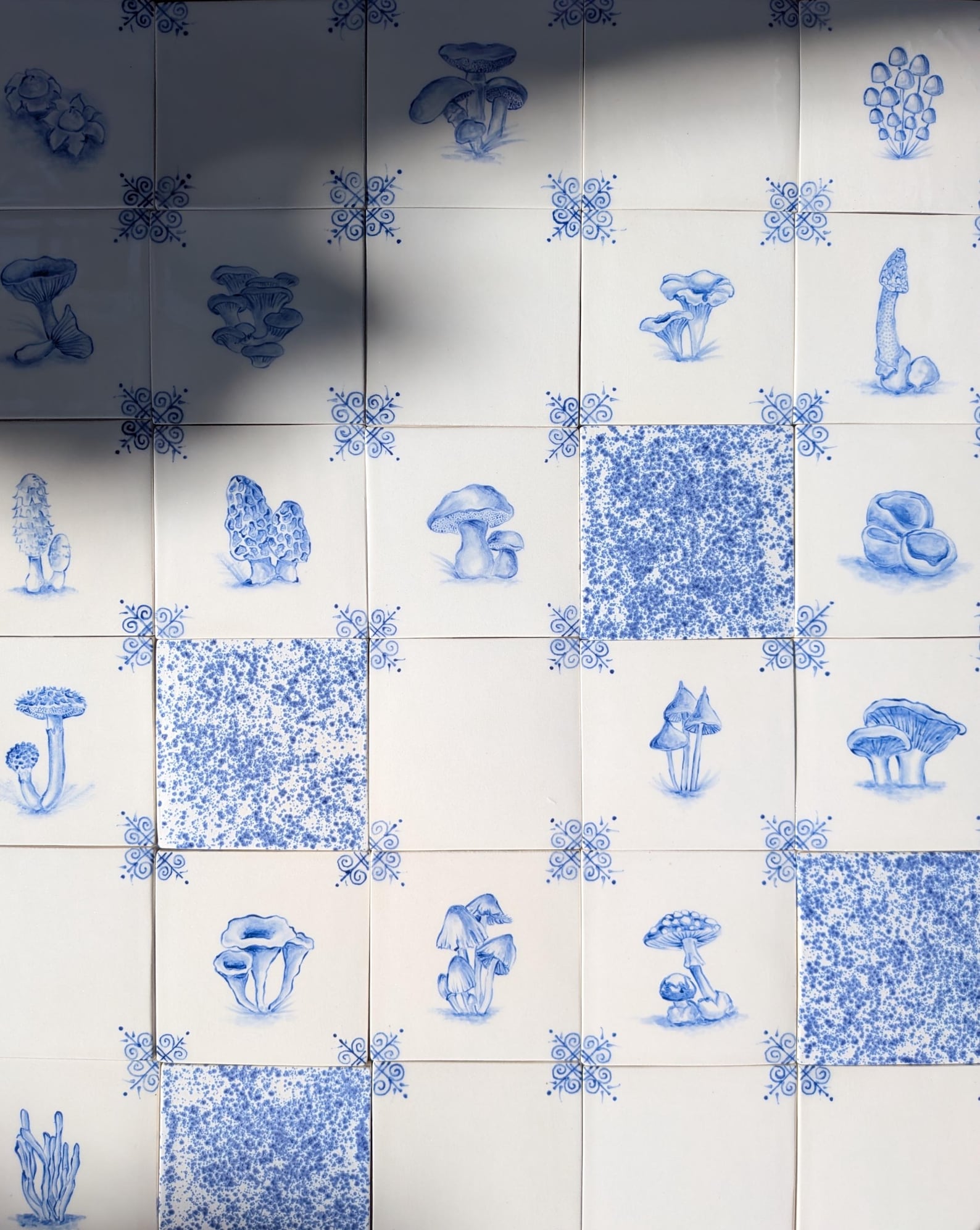 Handmade & Hand Painted Mushroom Motif Delft Inspired Porcelain Tiles ...