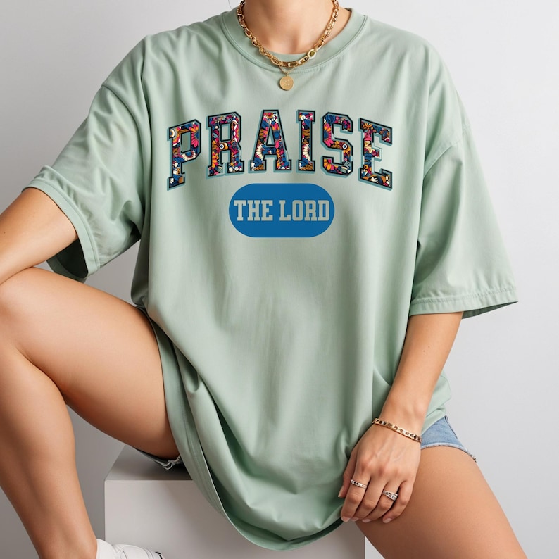 Praise the Lord Christian T-shirt: Bible Verse Religious Tee - Etsy