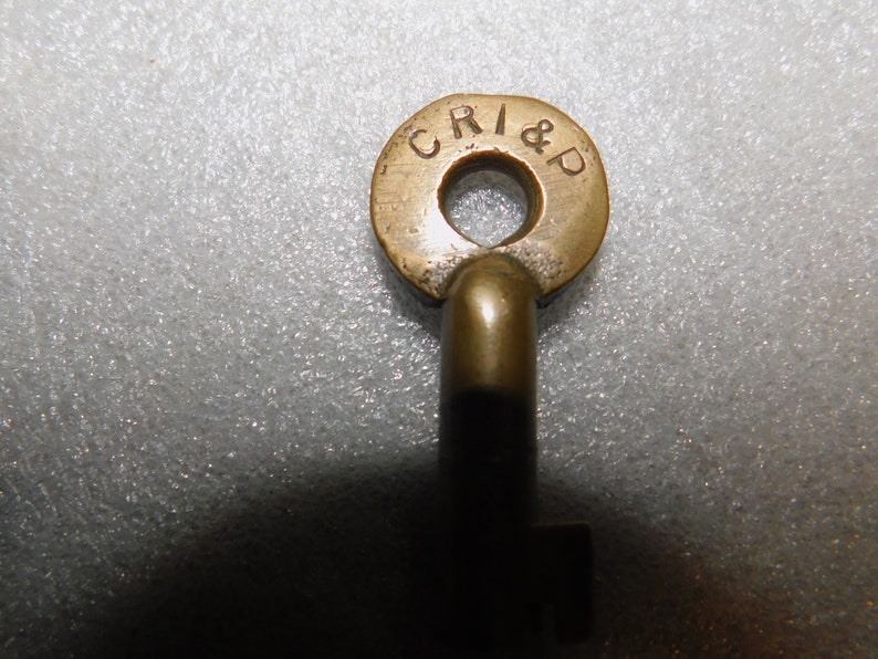 Adlake Mfg. Steel Railroad Switch Padlock and Brass Key Marked CRI&PRR ...