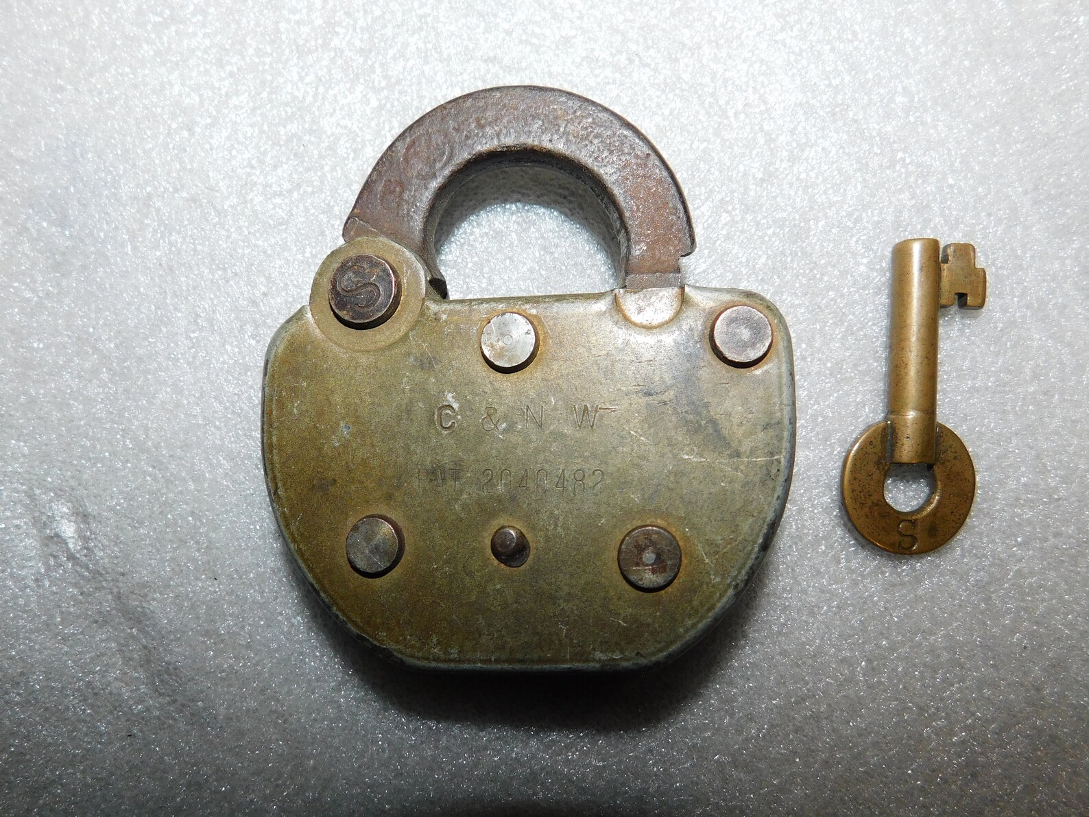 Adlake Mfg. Co. Steel Railroad Switch Lock With Key Marked C NW Chicago ...