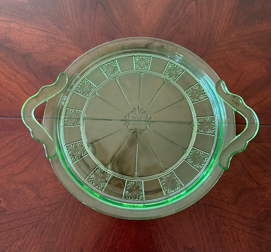 Jeanette Green Glass Cake Plate - Etsy