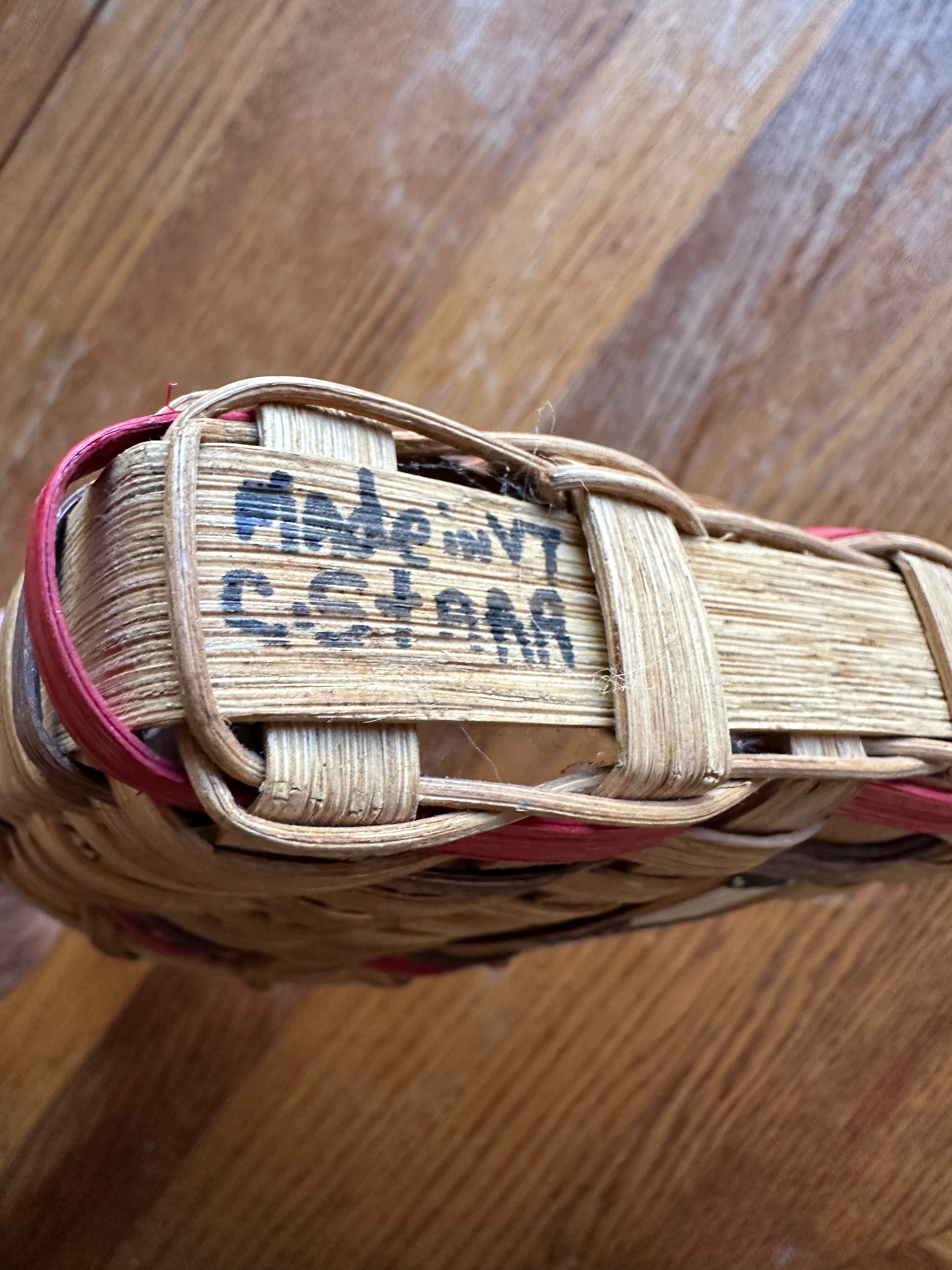 Pair of Vermont Patriotic Baskets - Etsy