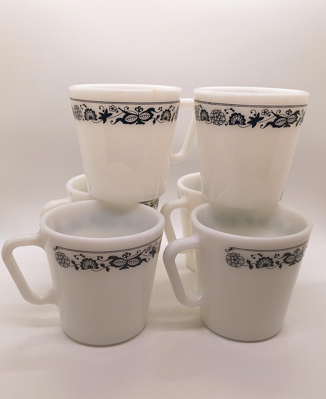 Vintage Pyrex Coffee Mugs Set of 6 Old Town Blue Onion Milk Glass Tea ...