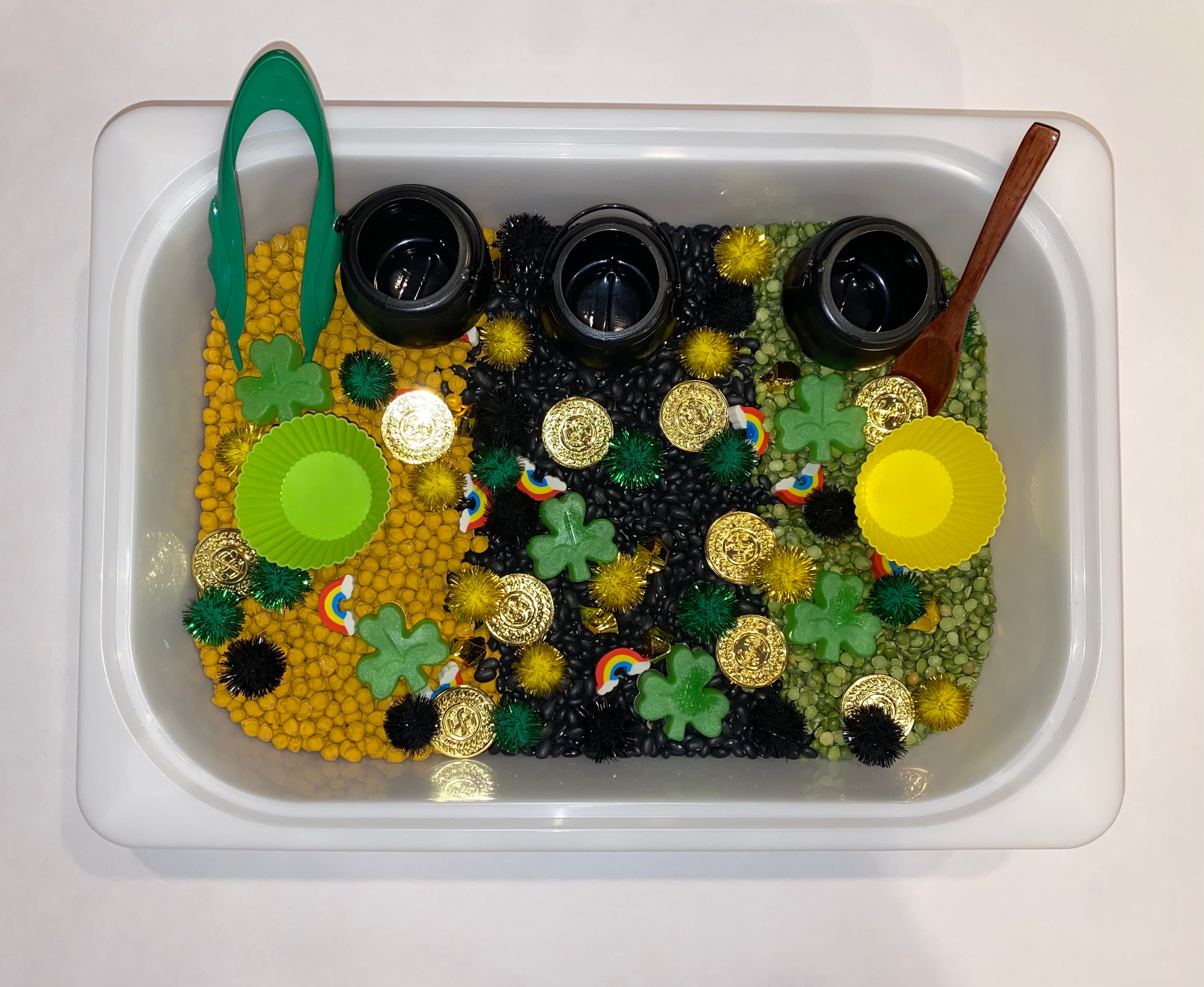 St. Patricks Day Sensory Bin - Etsy