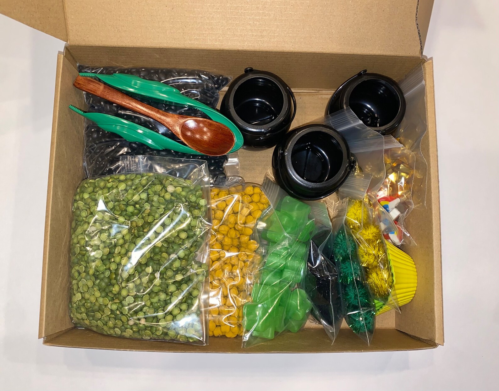 St. Patricks Day Sensory Bin - Etsy