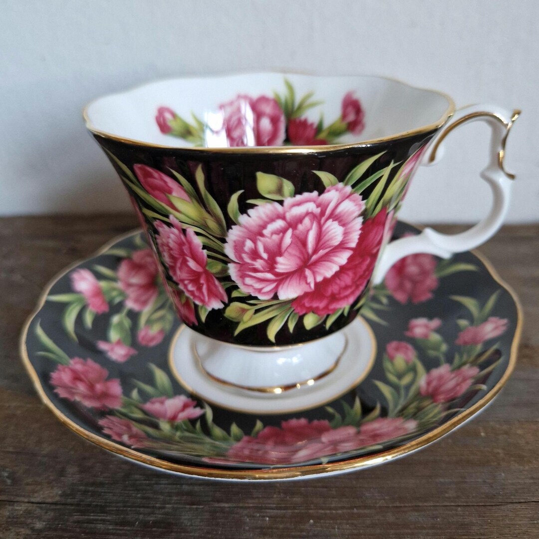 STUNNING! Vtg. Royal Albert Cup & Saucer, Large Tea Set, Very Hard to ...