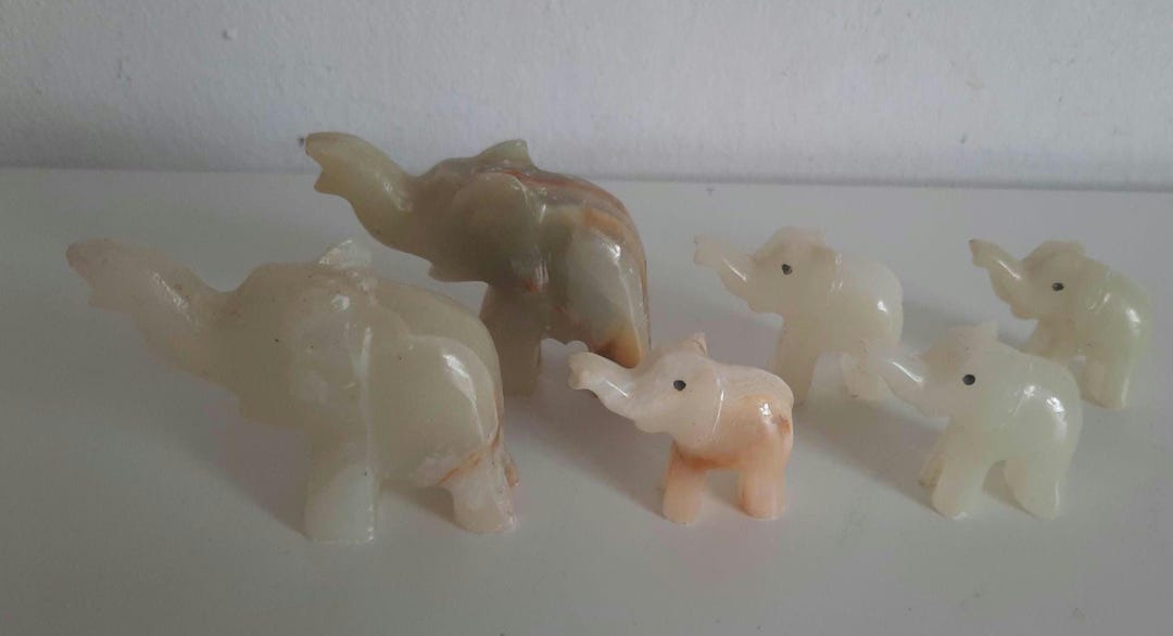 6 Vintage Alabaster Elephant Figurines, Little Family, Mom, Dad and 4 ...