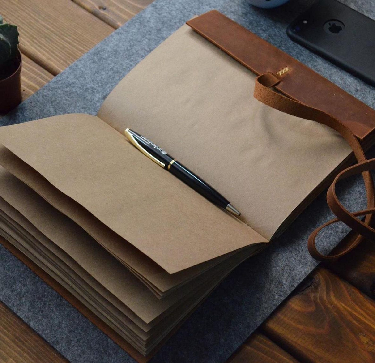 Leather Notebook, Sketchbook, and Memory Journal,stylish Notebook With ...