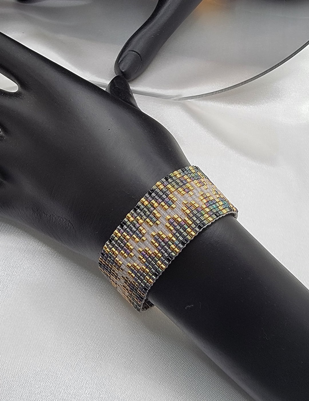 Geometric Loom Bead Pattern, Gold Miyuki Pattern, Miyuki Delica ...