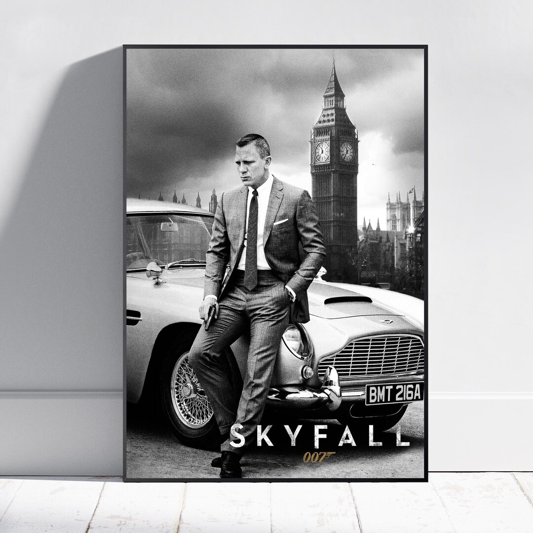 Skyfall James Bond Poster, Daniel Craig Wall Art, Rolled Canvas Print ...