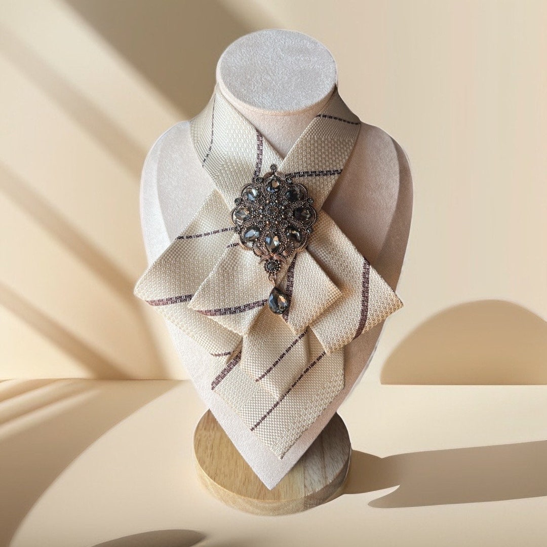 Elegant Necktie Necklace for Women Perfect Gift for Mom or Business ...