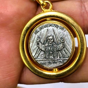 Pope Benedict St. Peter's Vatican Square Metal Keychain, Made in Italy ...