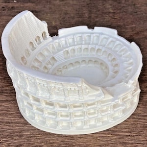Roman Colosseum Souvenir Sculpture, Ancient Rome Replica Gift, Quality ...