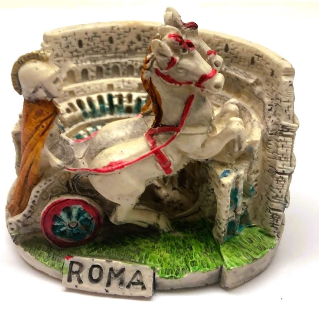 Mini Roman Colosseum Figurine, Rome Italy Souvenir, Handmade in Italy ...