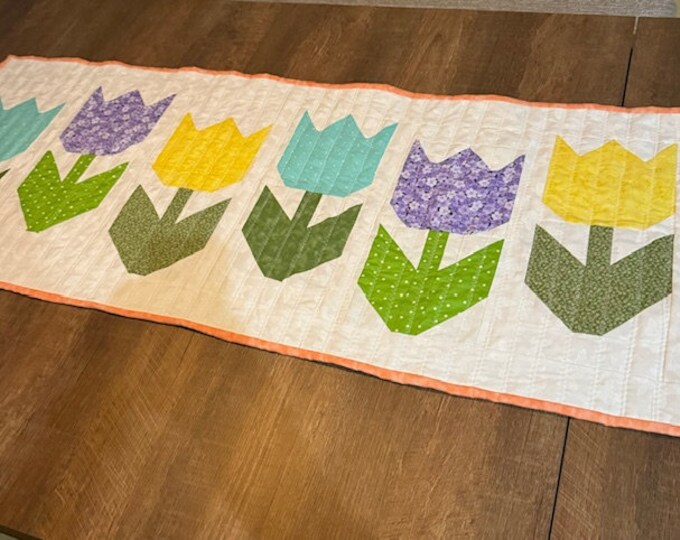 Quilted Handmade Tulip Table Runner - Etsy