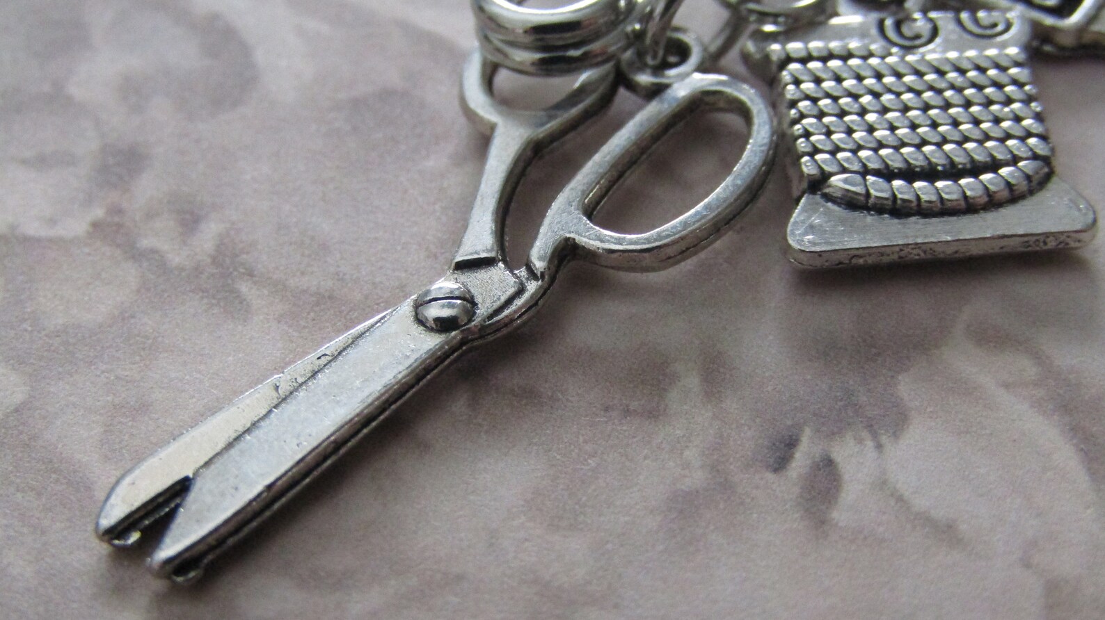 Singer Sewing Machine Safety Pin Charm One Safety Pin Charm for Junk ...