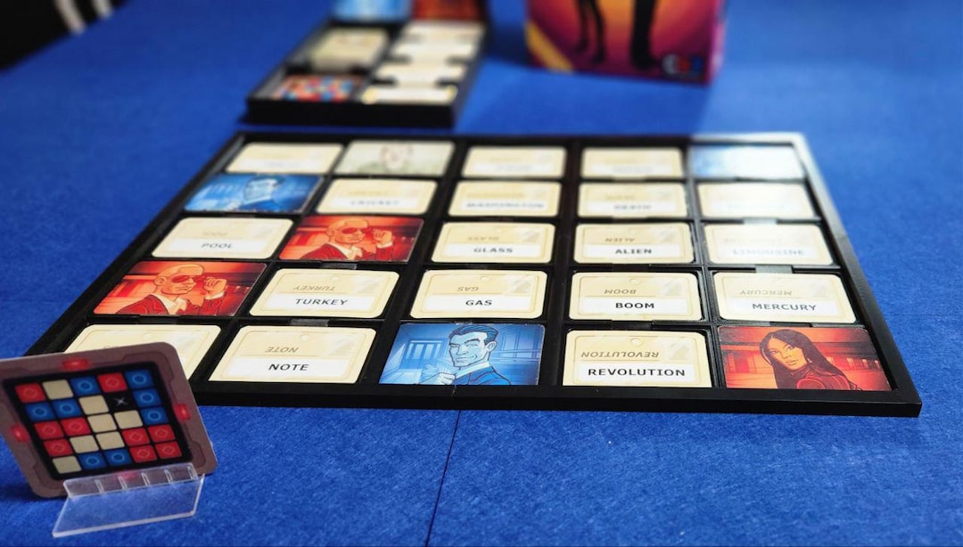 Codenames Card Tray and Organizer: Magnetic Board Game Storage - Etsy
