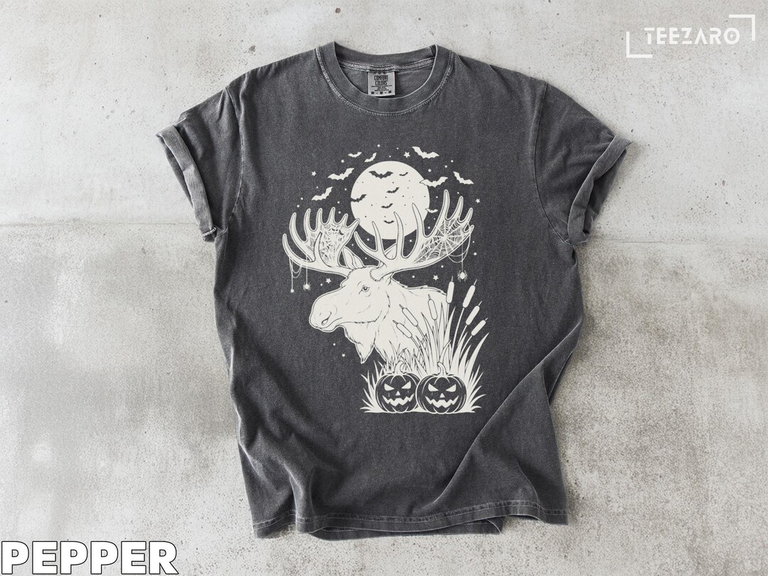 Halloween Moose T-shirt: Spooky Spider Web Antlers, Bats & Jack O ...