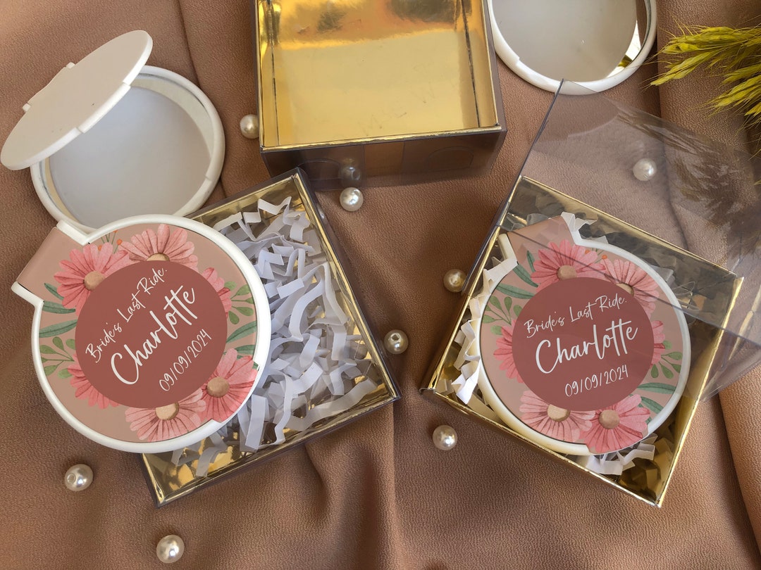 Personalized Compact Mirror: Wedding, Bridal Shower, Engagement Gift - Etsy