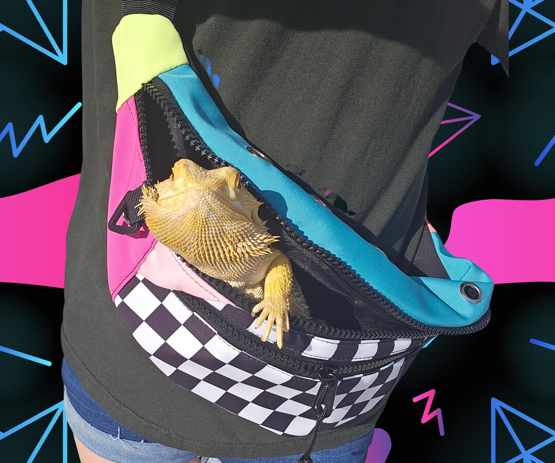 90's Crossbody Pet Carrier | Reptile Carrier Bag for Bearded Dragons ...