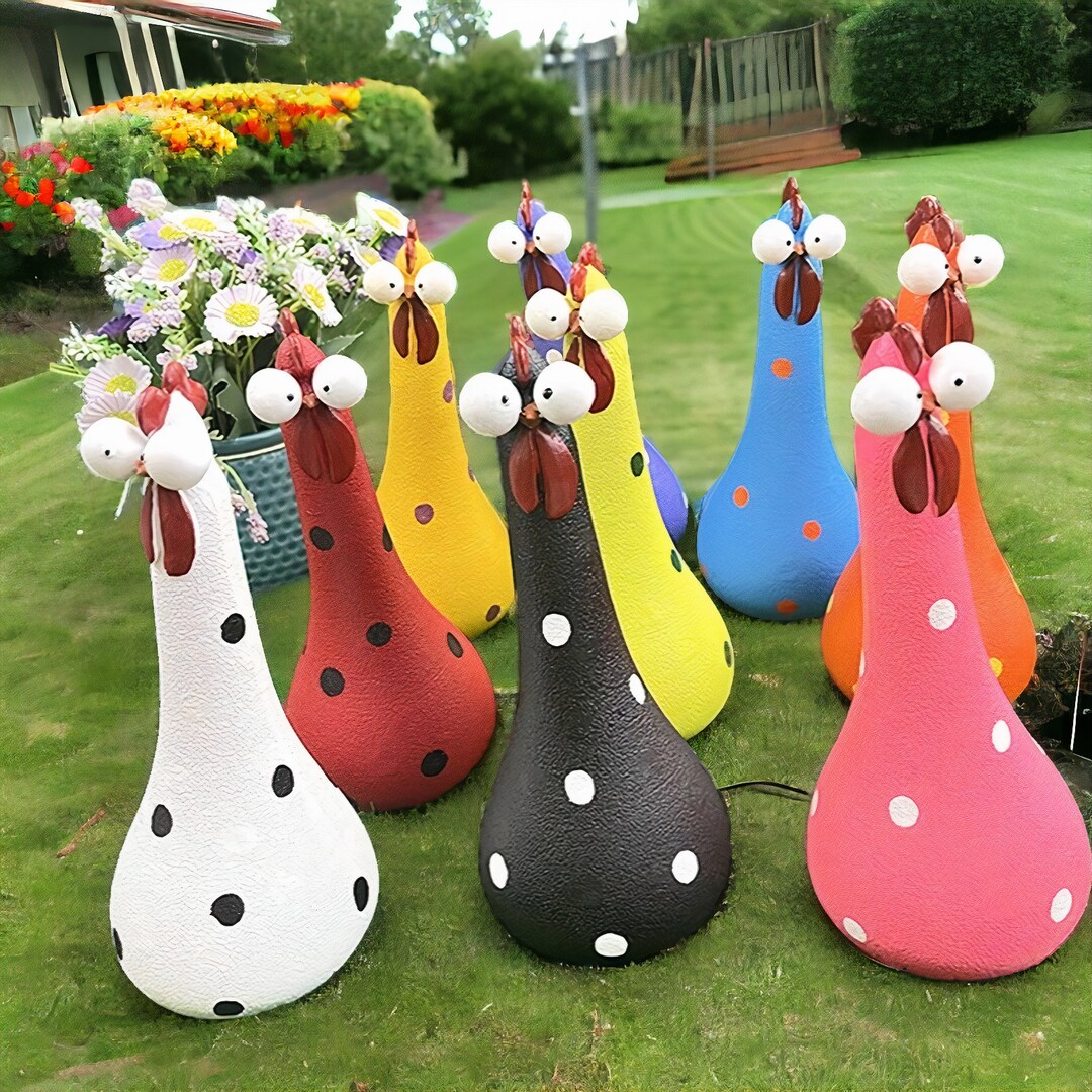 Silly Garden Chicken Ornament Colourful Resin Art Lawn Decor Home ...