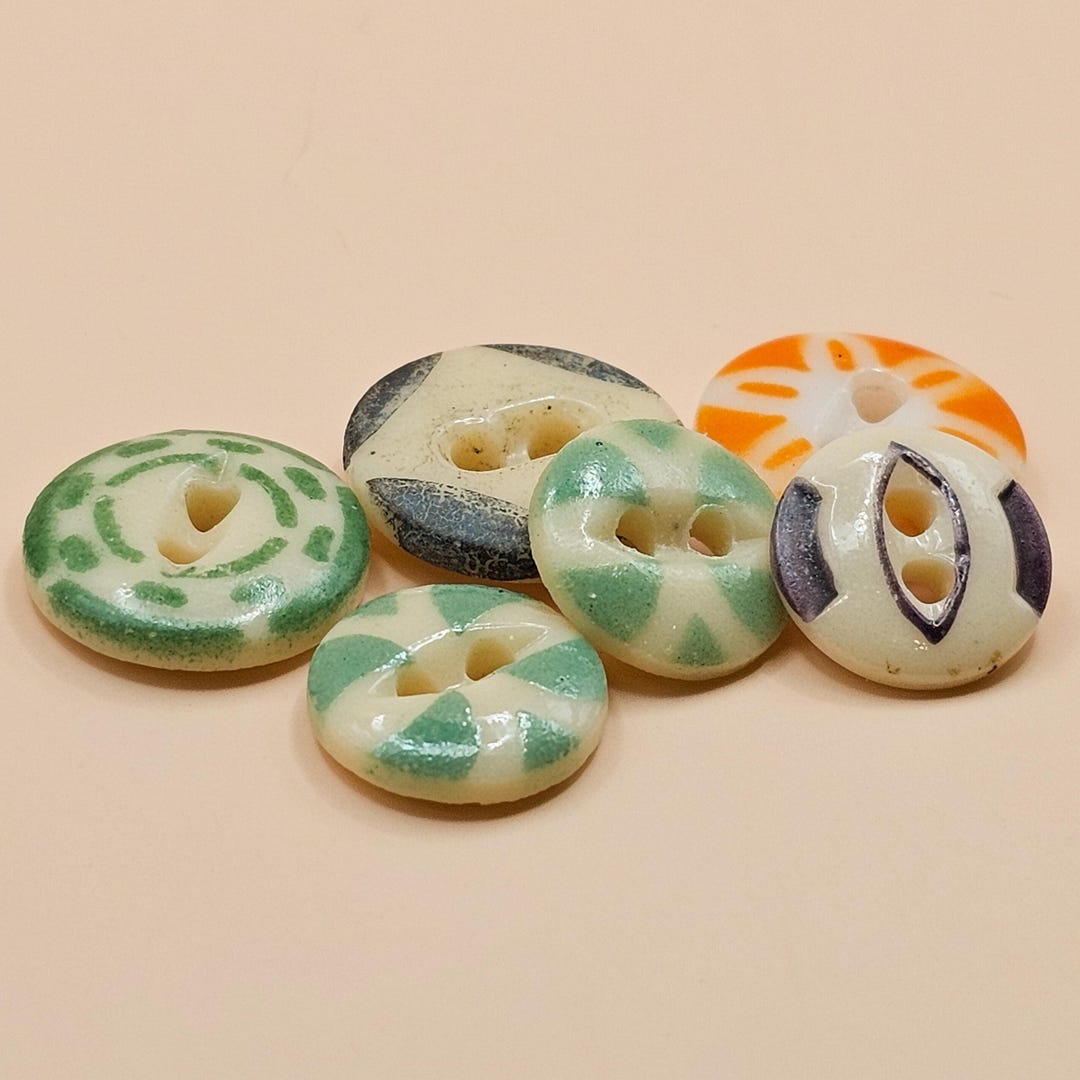 6 Vintage China Stencil Buttons - Etsy
