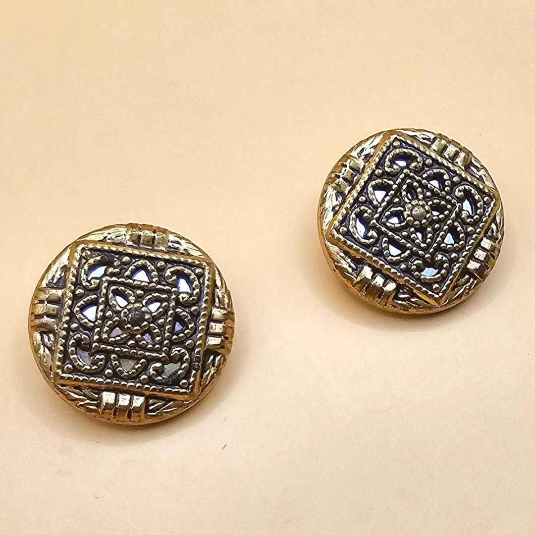 Pair of Vintage Twinkle Buttons - Etsy