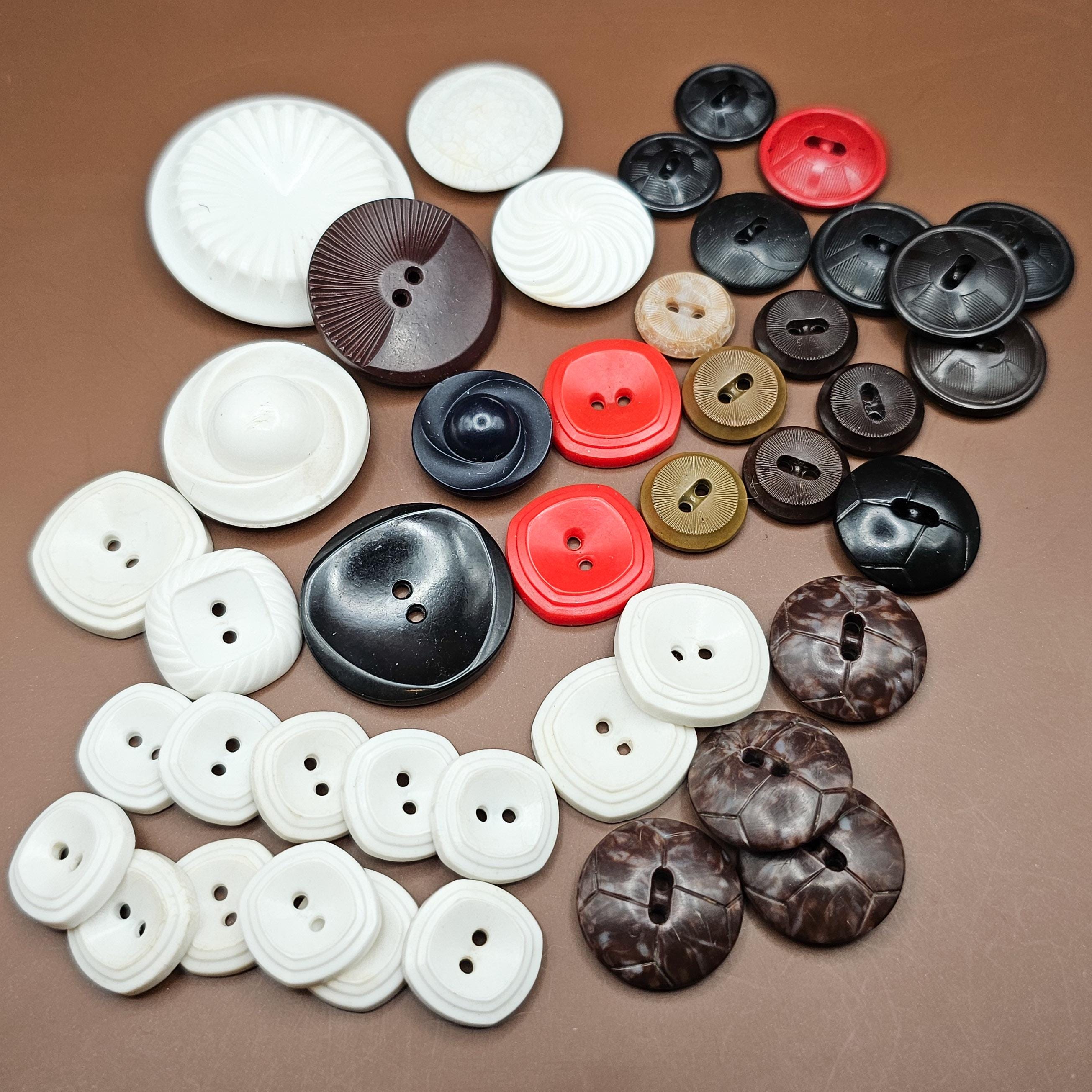 43 Vintage Colt Plastic Buttons - Etsy
