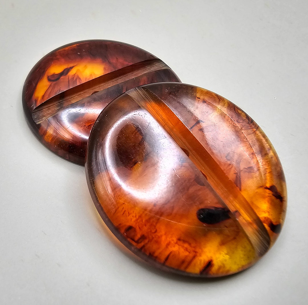 Pair of Vintage Root Beer Bakelite Buttons - Etsy