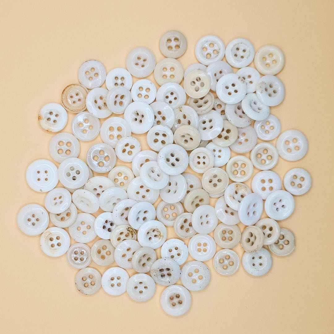 95 Vintage 4-hole China Buttons - Etsy