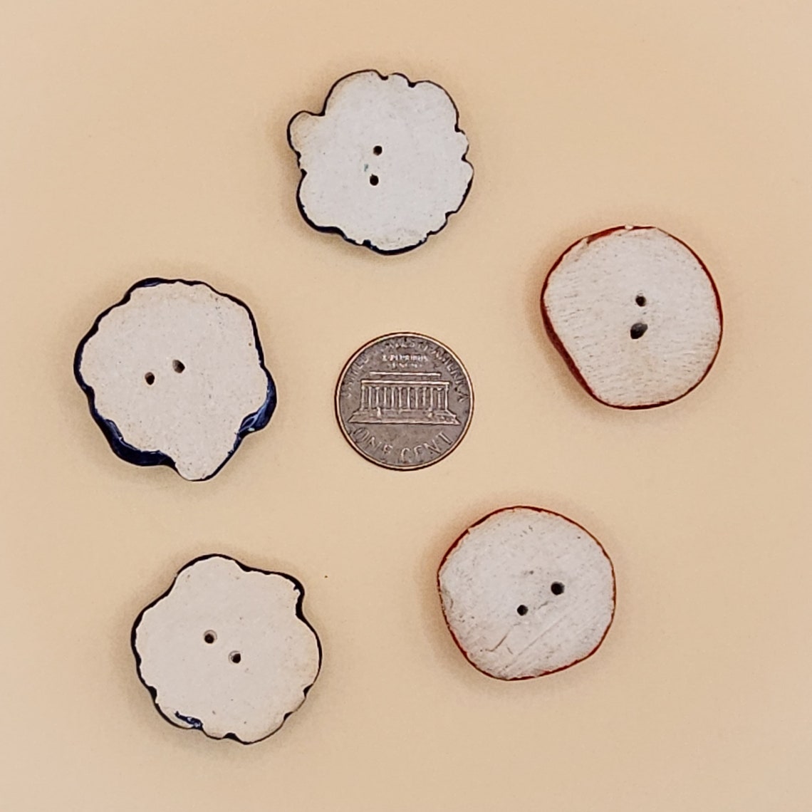 5 Vintage Plaster of Paris Buttons - Etsy