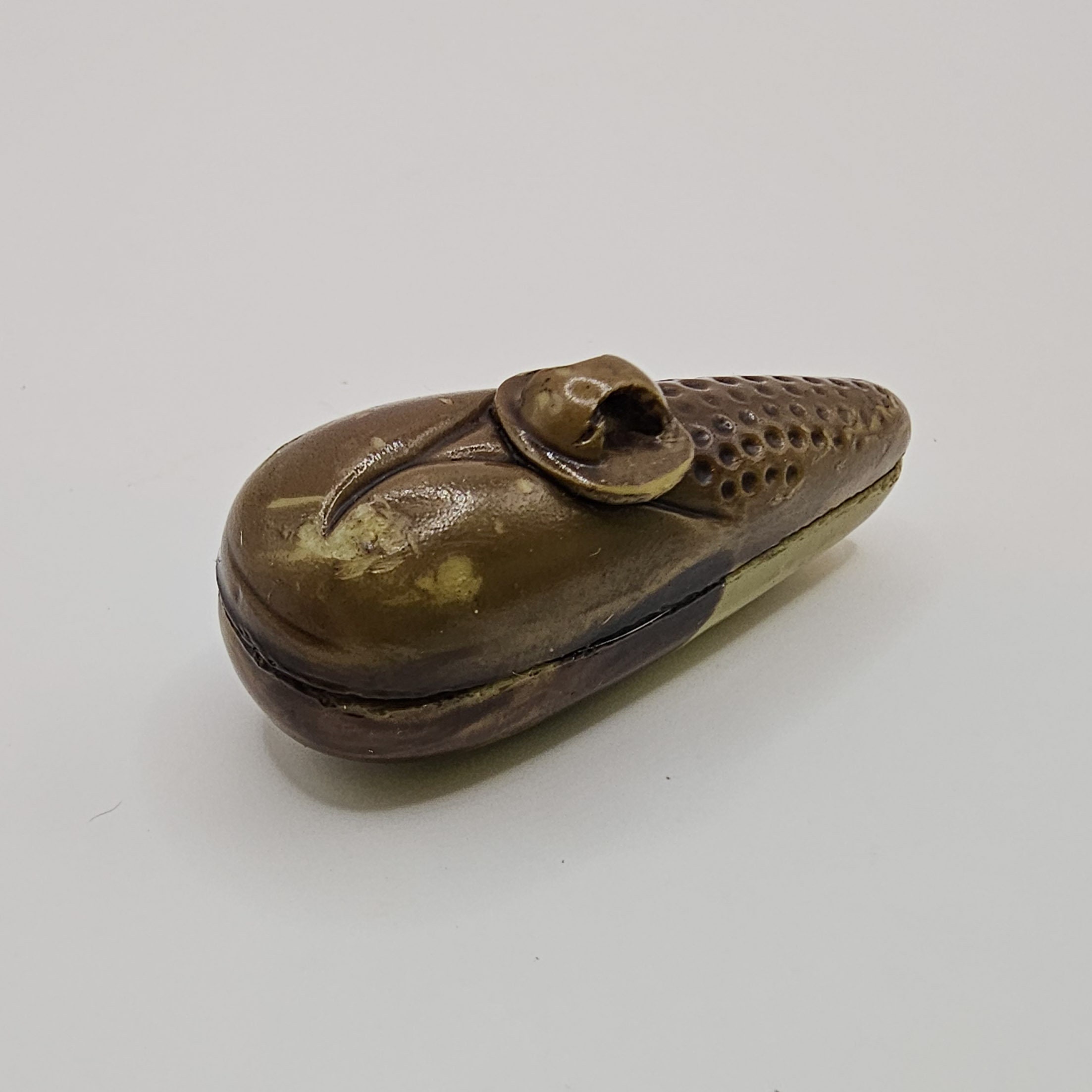 Vintage Corn-on-the-cob Celluloid Button - Etsy