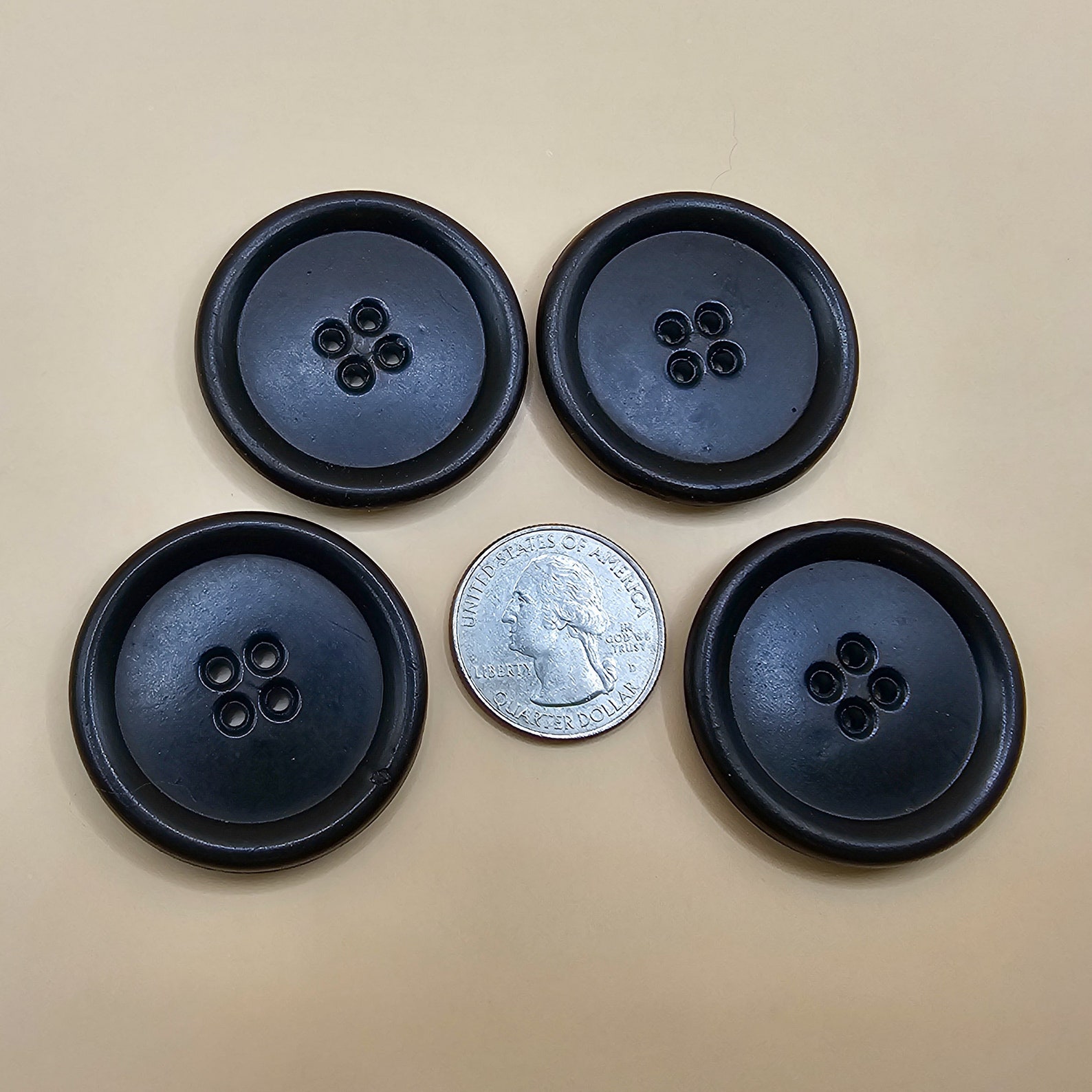 Set of 4 Vintage Composition Buttons - Etsy