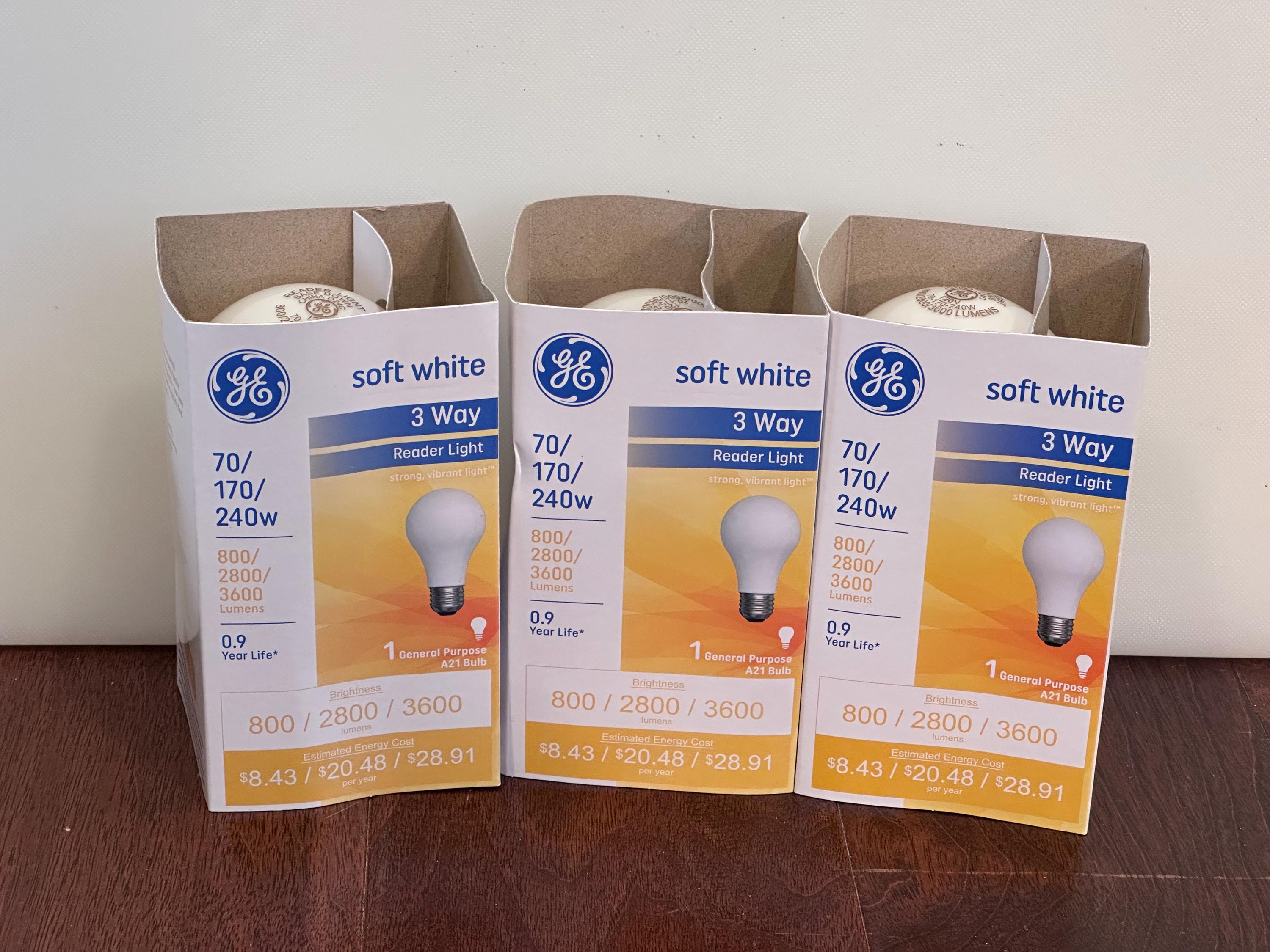 GE - Soft White "reader-light" - 3 Way Light Bulbs - 70/170/240 - Old ...