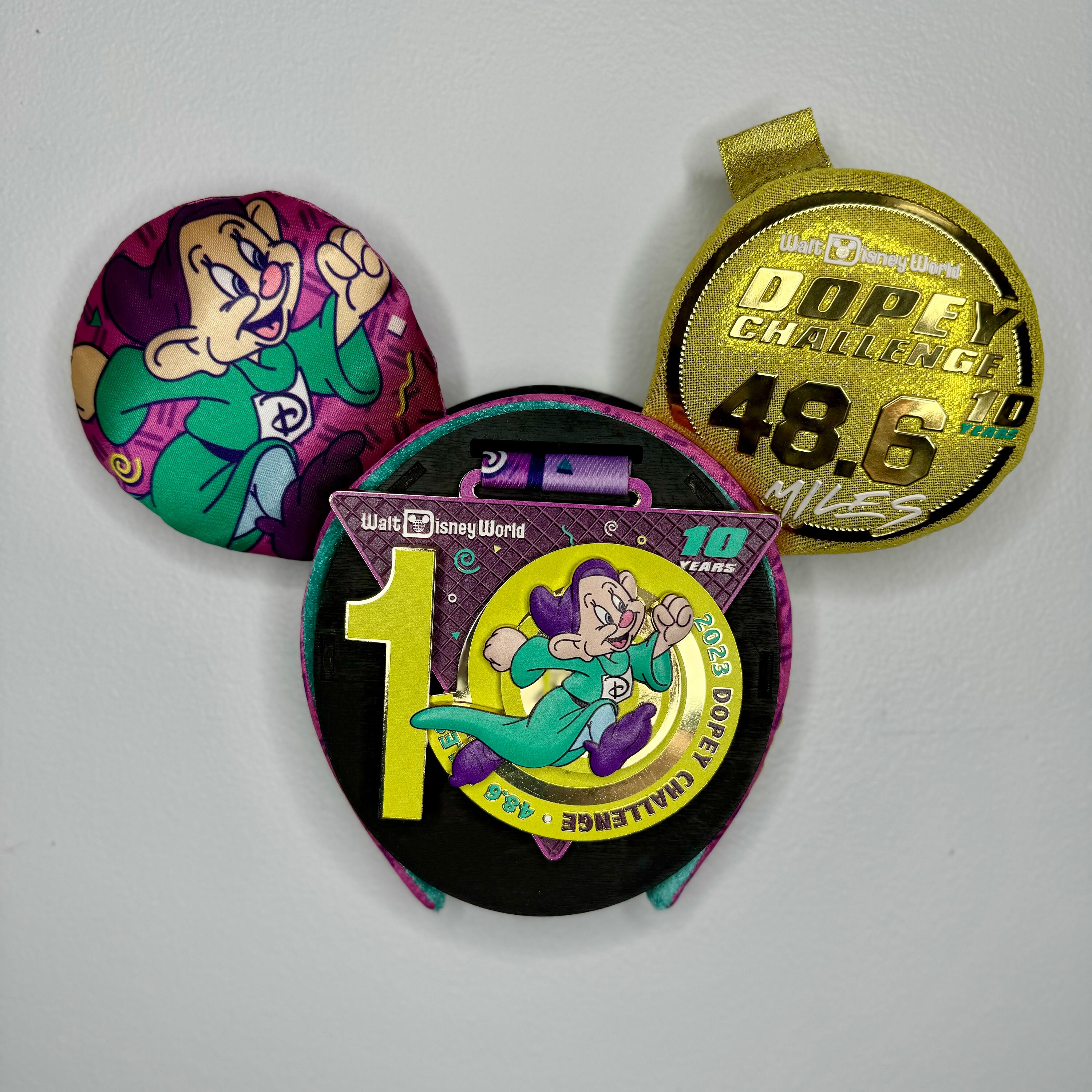 Trio of Ear Holders With Medal Display - Etsy