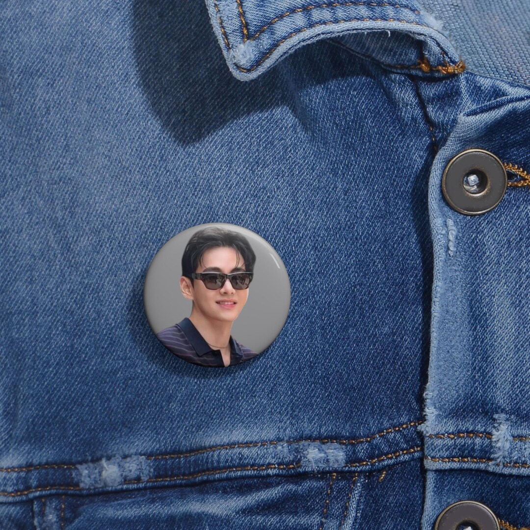 Taehyung Pin Button - Kpop Fan Art Collectible - Etsy