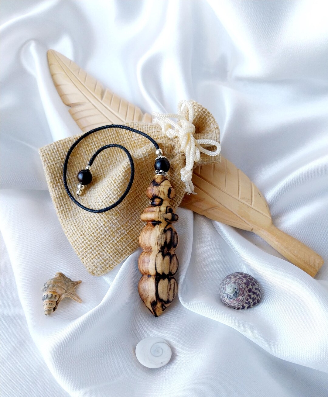 Dowsing Pendulum/dowsing Pendulum in Hornbeam Wood - Etsy