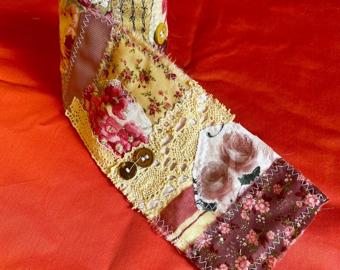 3 X 40 Fabric Snippet Roll Collage Rose Shades With Beige, Lace ...