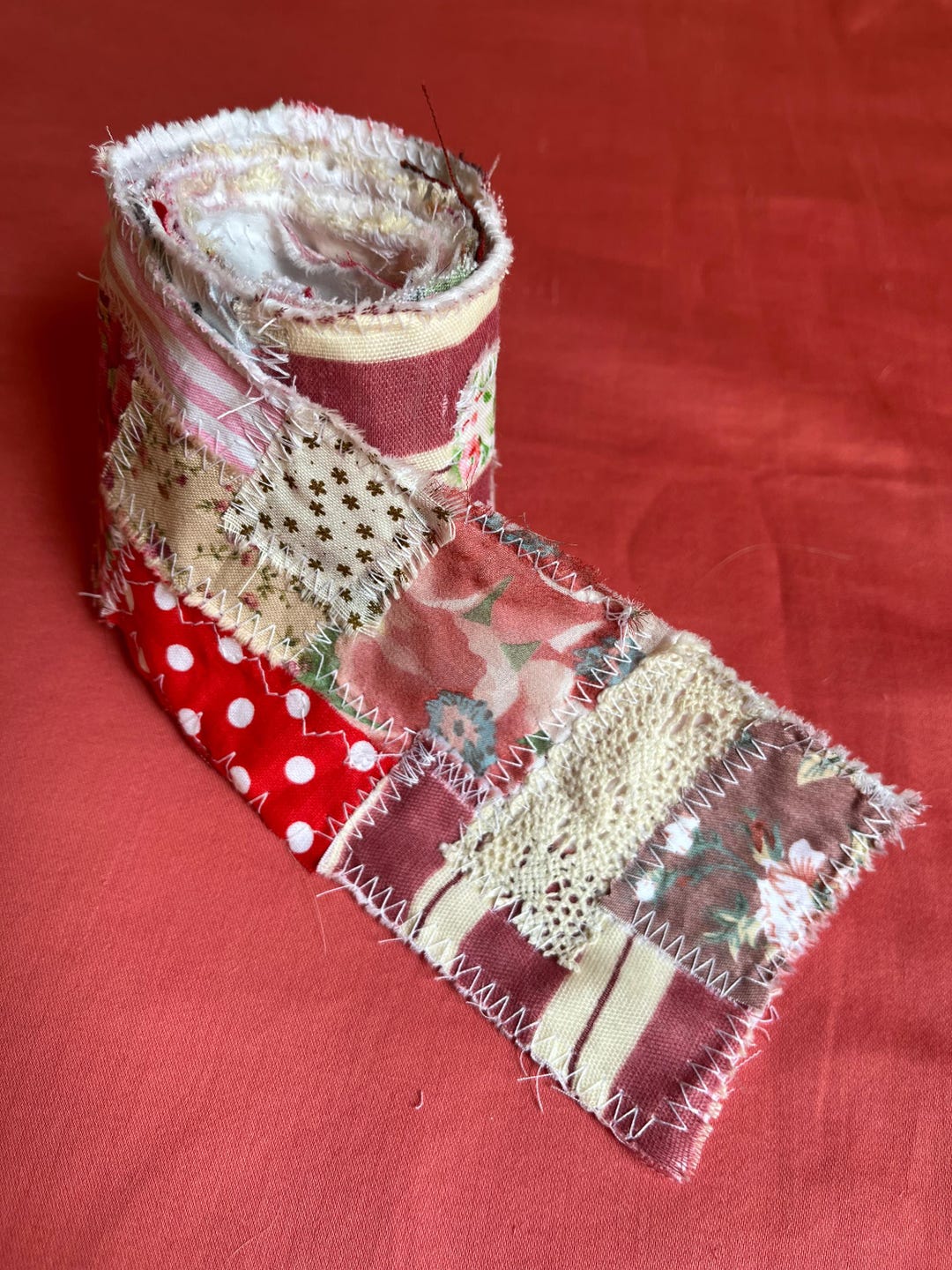 3" X 40" Fabric Snippet Roll Collage -- Reds, Rose Tones, Cream ...