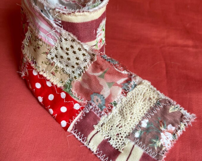 3" X 40" Fabric Snippet Roll Collage -- Reds, Rose Tones, Cream ...