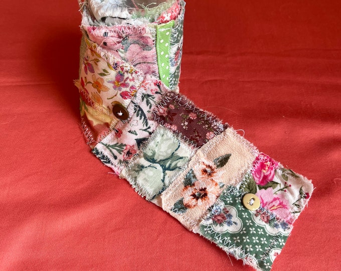 3" X 40" Fabric Snippet Roll Collage-- Pink Floral and Green Foliage ...