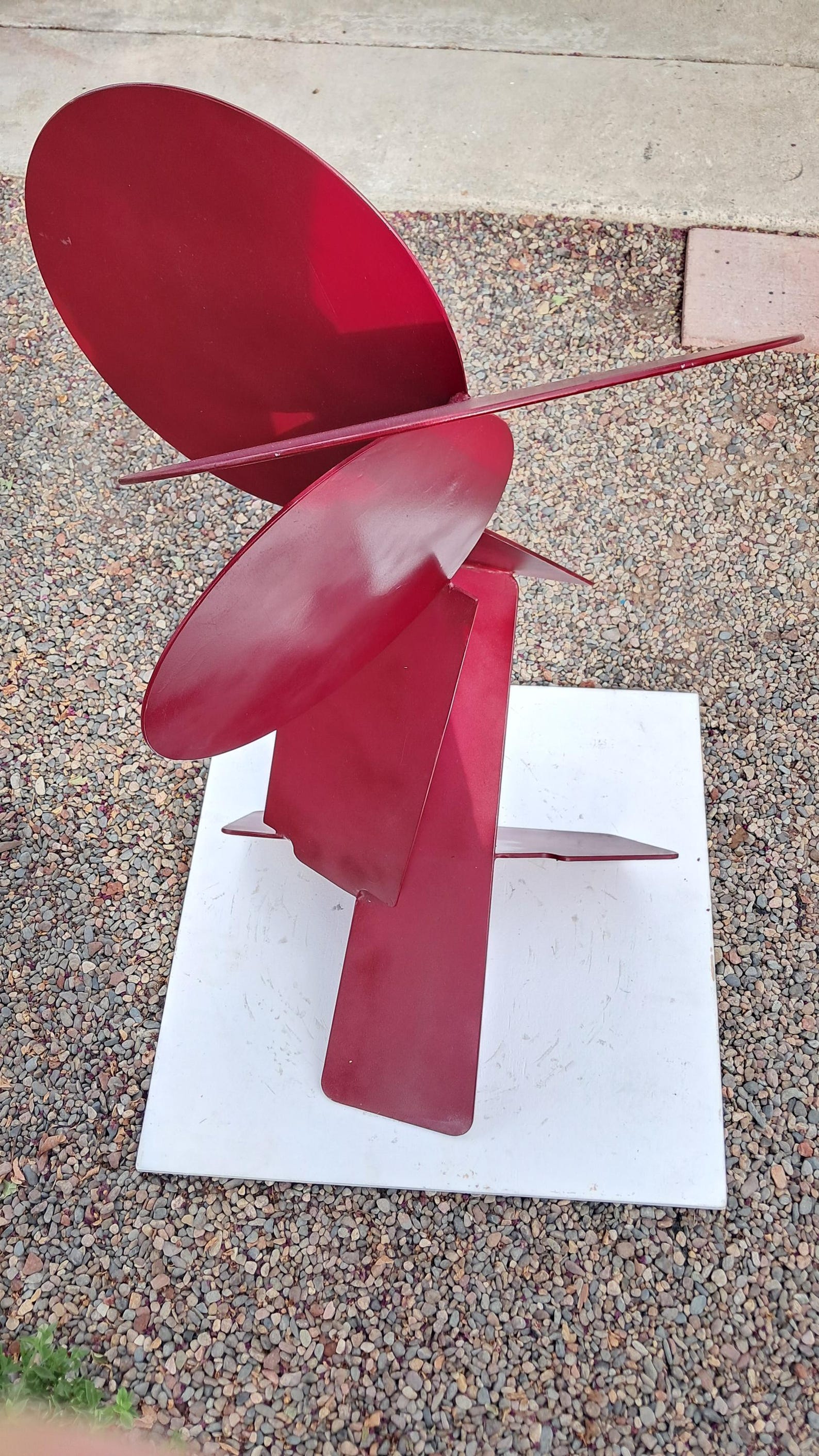 BURGUNDY HUGS | Unique Modern Art | Geometric | Metal Yard Art | Garden ...