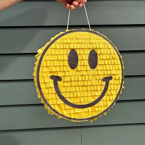 90s Smiley Face Piñata - Etsy