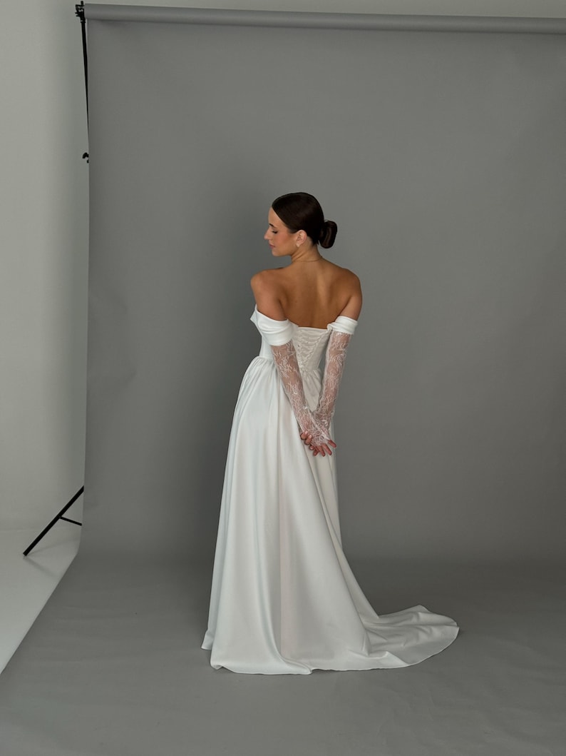 Basque Waist Wedding Dress: Corset Bridal Gown With Lace Sleeves ...